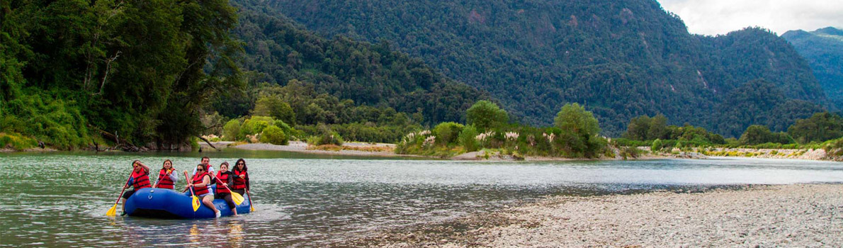 Villa Peulla - Floating Río Negro y Río Peulla